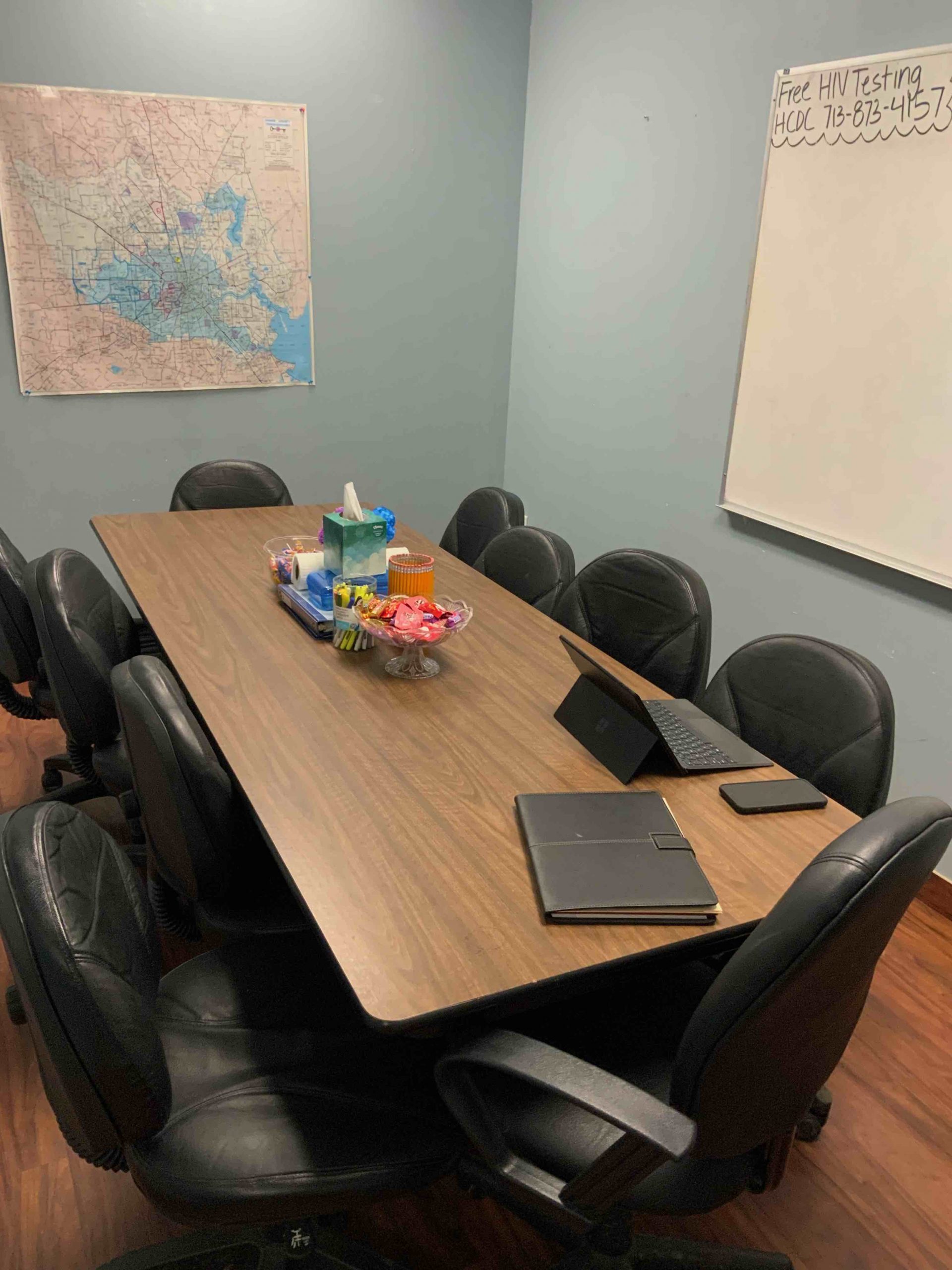 Home - 2 Helping Hands Outpatient Treatment - Houston, Texas